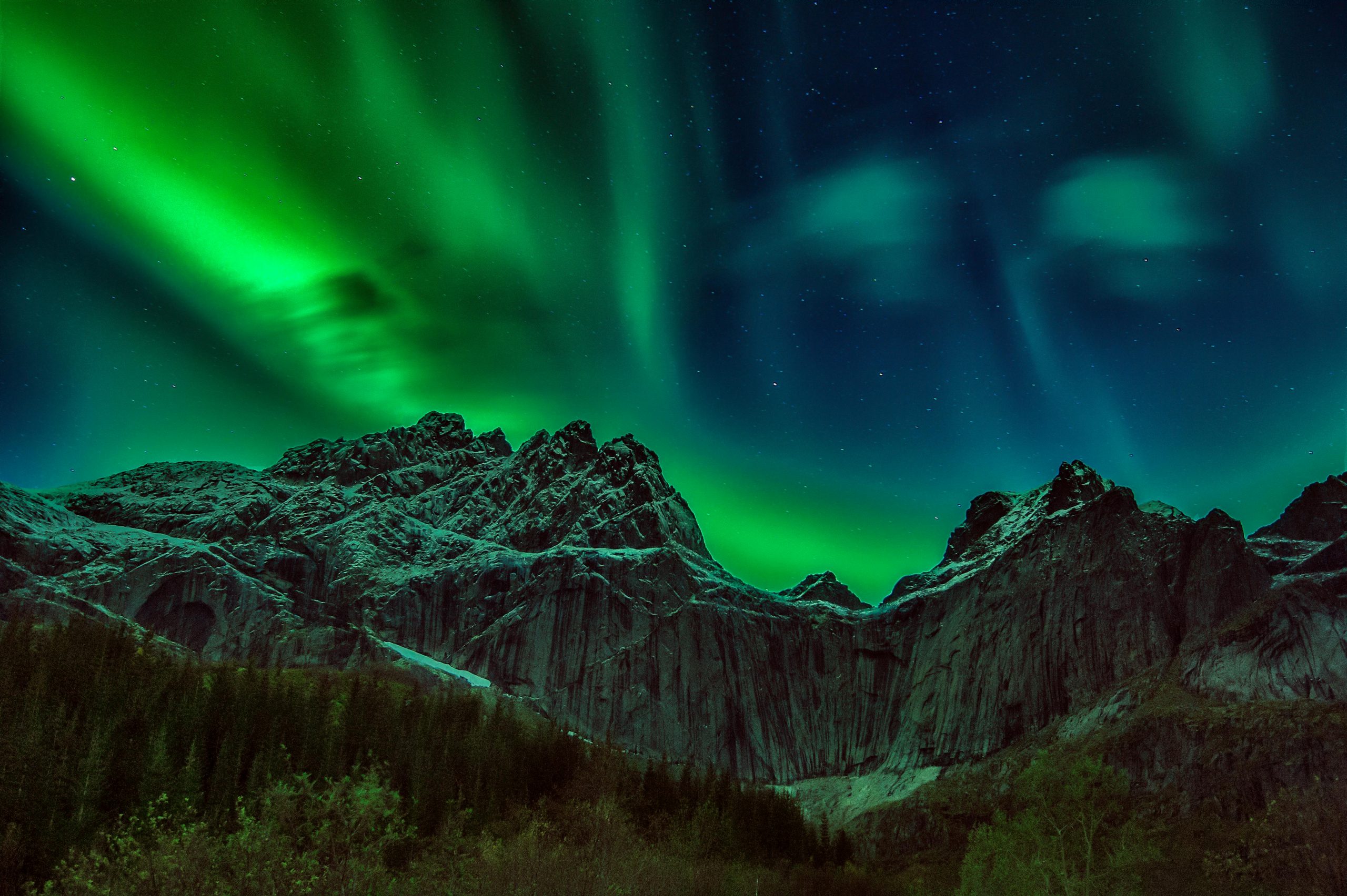 Best Places to See Northern Lights: 2026 Top 10 Destinations - Twilight ...
